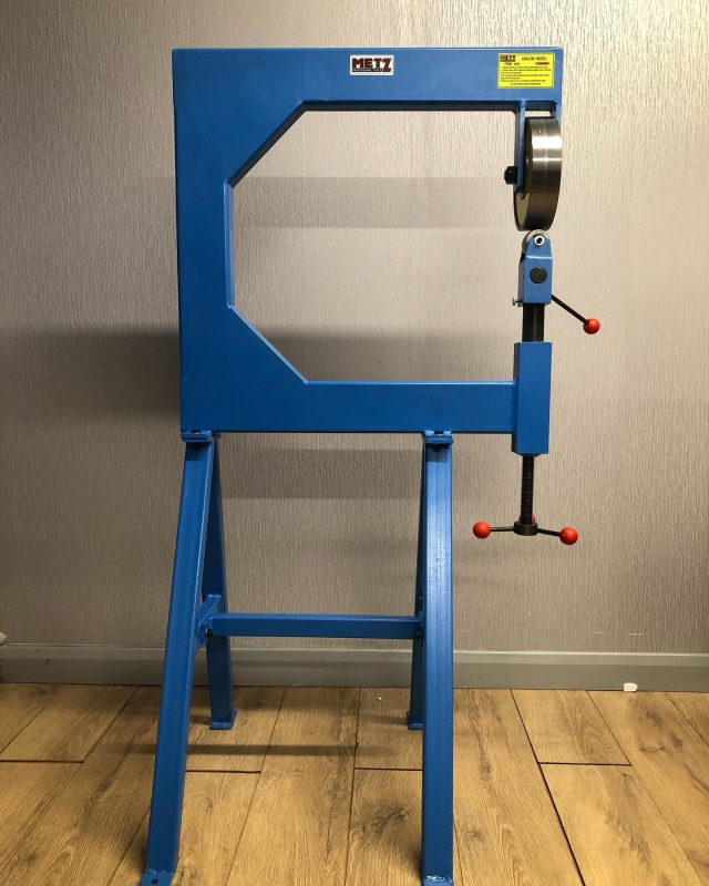 WHEELING MACHINE ENGLISH WHEEL 22" THROAT - METZ TOOLS