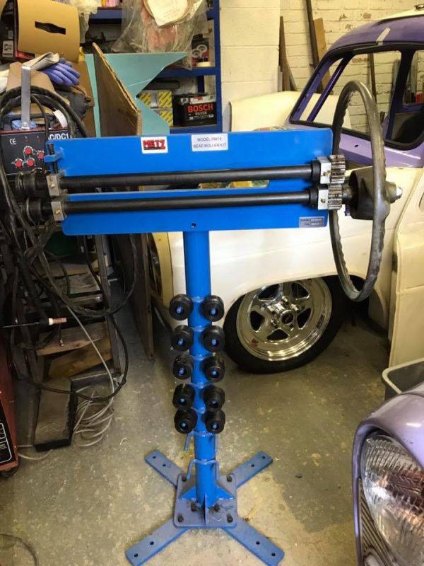 SWAGER ROTARY 18" METAL JENNY BEAD ROLLER WITH STAND