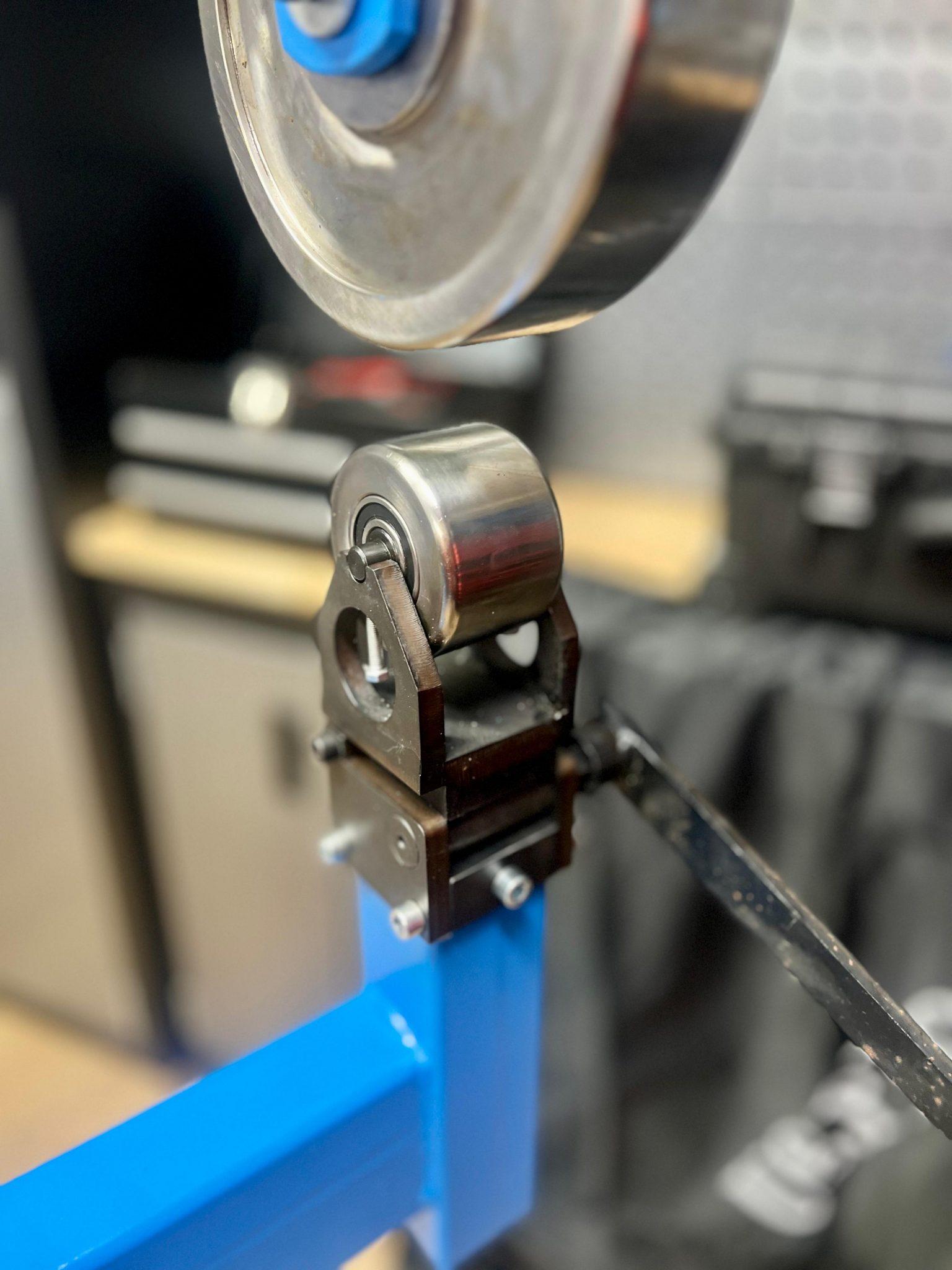 ENGLISH WHEEL WHEELING HEAVY DUTY 28" THROAT - METZ TOOL