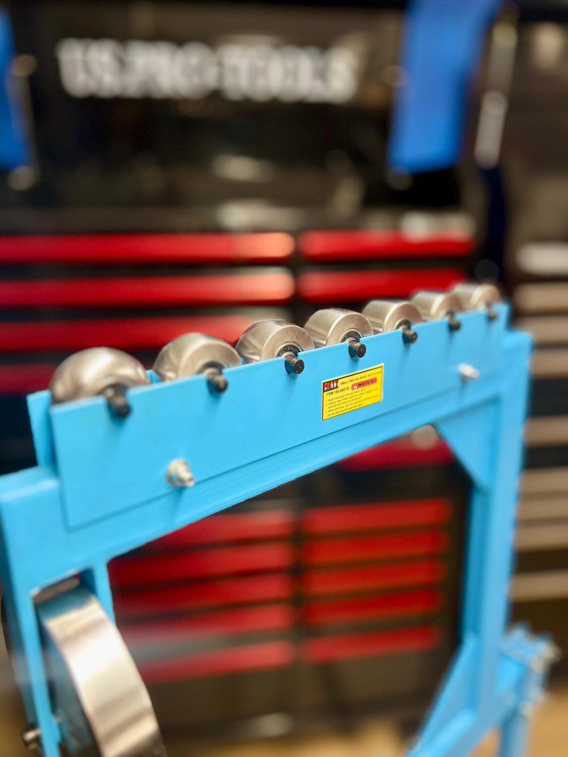 ENGLISH WHEEL BENCH TOP WHEELING METAL MACHINE - Metz