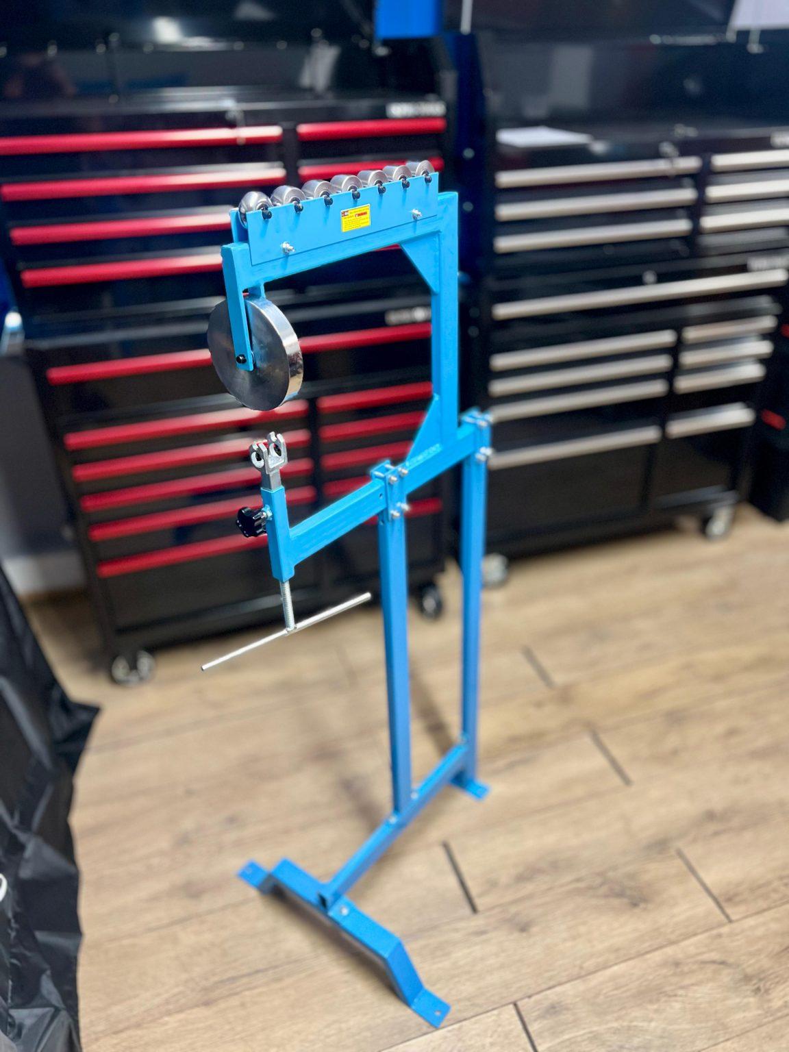 ENGLISH WHEEL BENCH TOP WHEELING METAL MACHINE - Metz